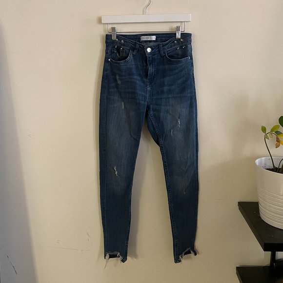 Zara | Jeans | Zara Basic Denim Distressed Hem | Poshmark